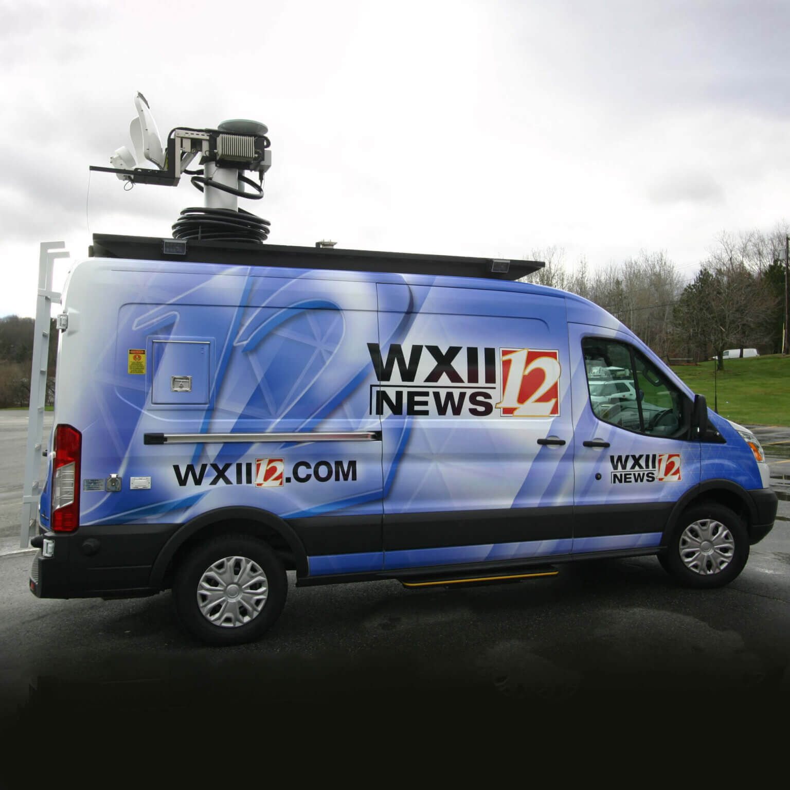 News Van - Accelerated Media Technologies